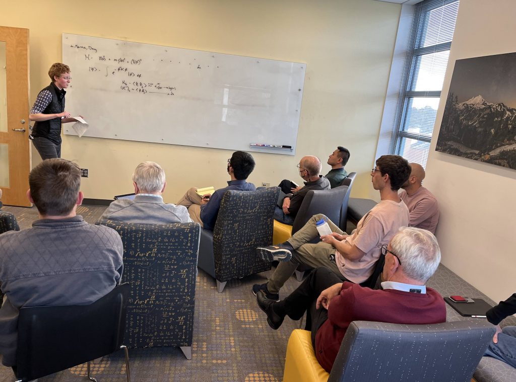 At the Interface of Quantum Sensors and Quantum Simulations (22-3b) – IQuS